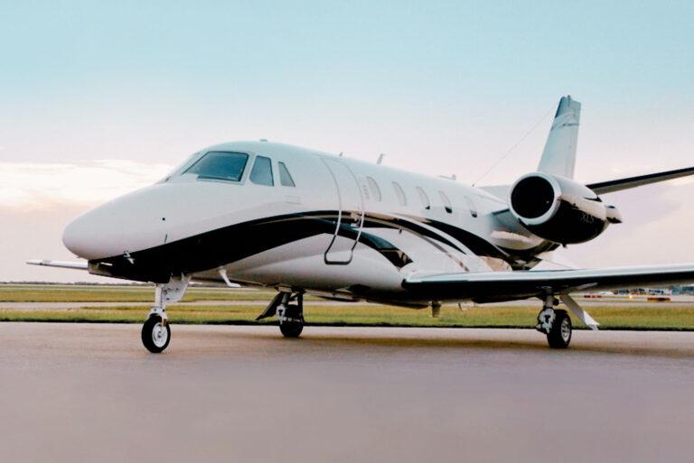 Citation Jet XLS Book Online - Luxwing